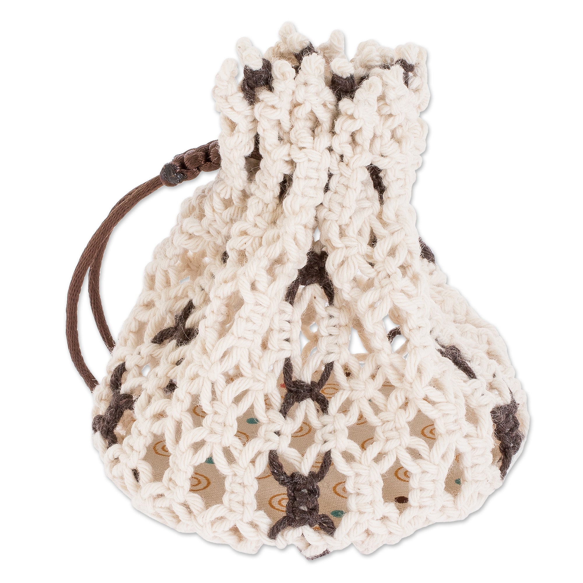 Cotton Macramé Drawstring Pouch with Wood Base - Tropical White – GlobeIn