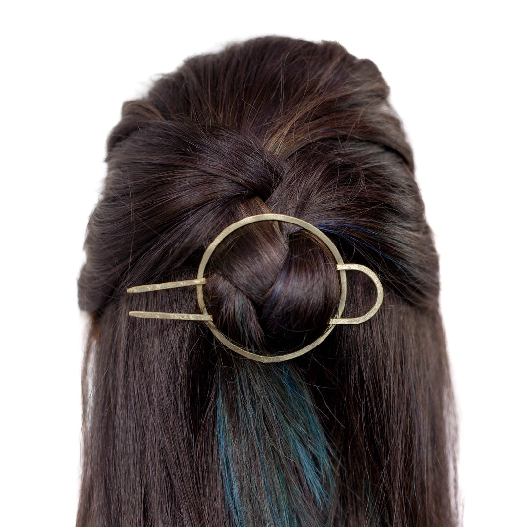 Brass Hair Stick – GlobeIn