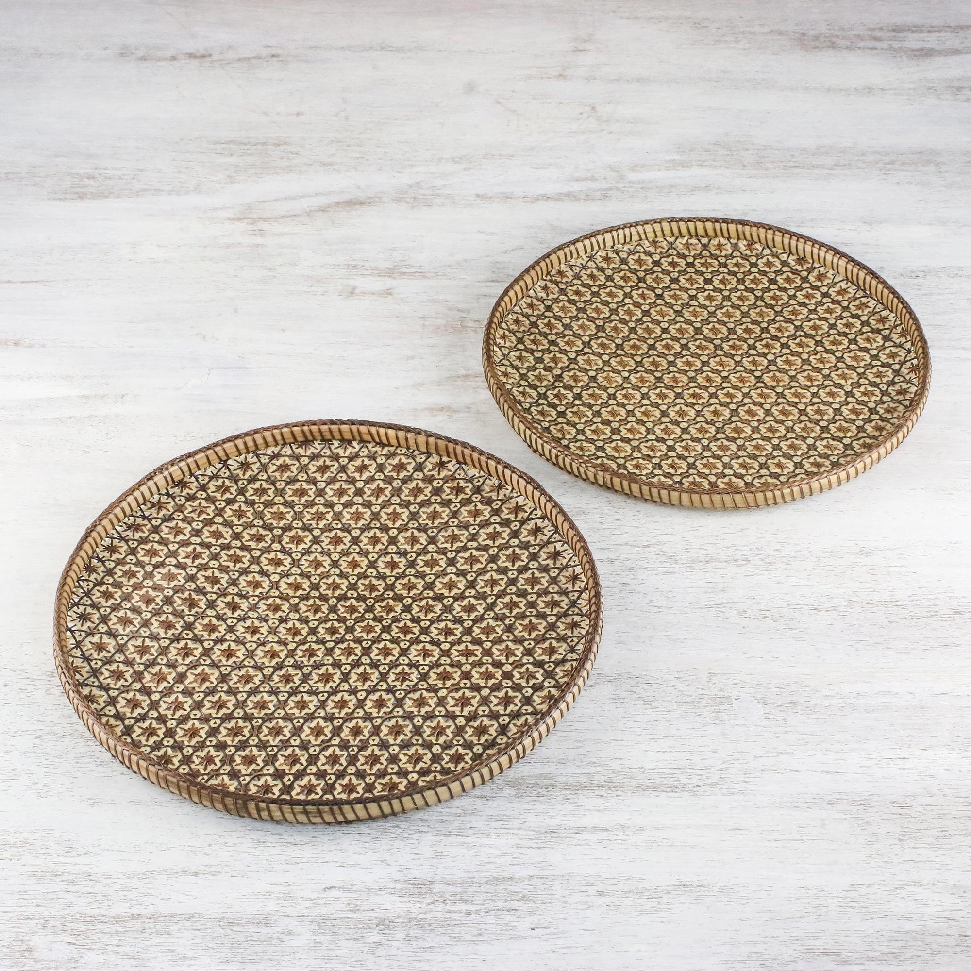 Set of 2 Handcrafted Woven Flower Motif Thai Rattan Trays - Presenting ...