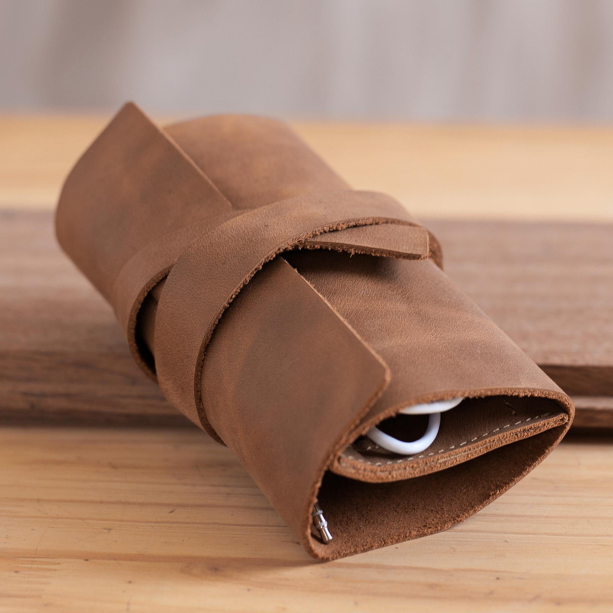 Handmade Leather Cable Case - Rugged Modernity – GlobeIn