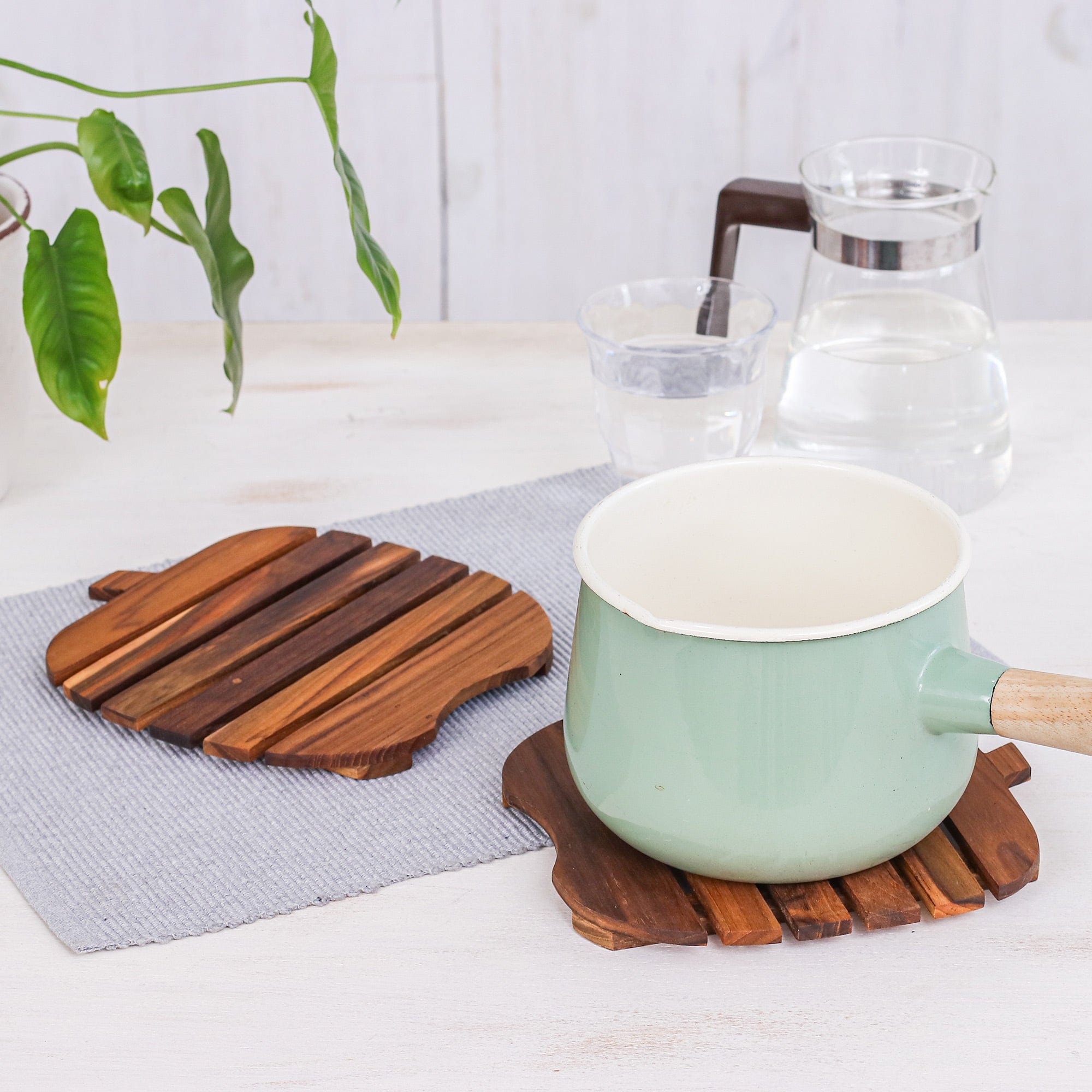 Apple-Shaped Teak Wood Pot Stand Handcrafted in Thailand - Fruitful Ba ...