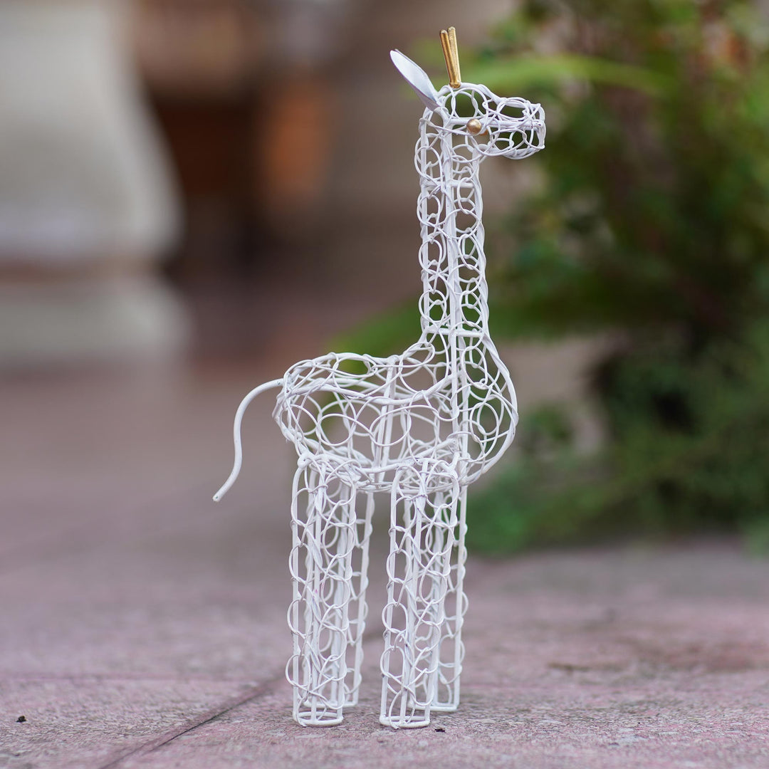 White Wrought Iron Giraffe Statuette - Stand Tall – GlobeIn